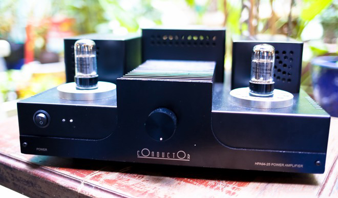 Ampli bán dẫn là gì ? Có bao nhiêu loại ampli bán dẫn